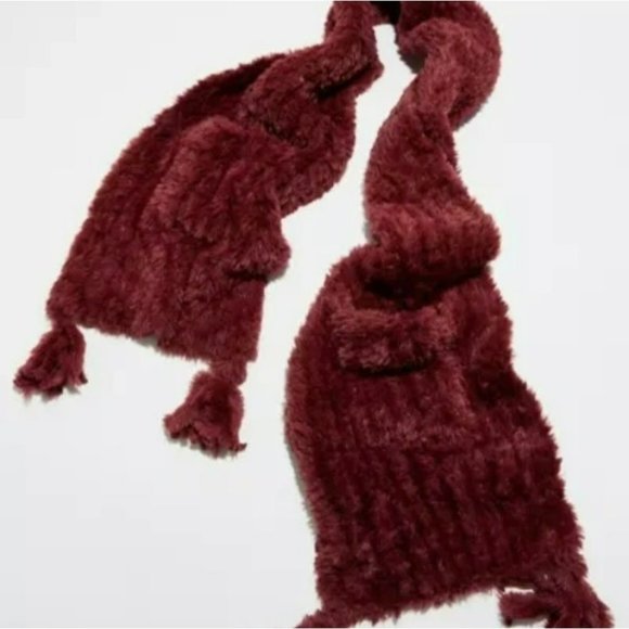 Urban Outfitters | Accessories | New Urban Outfitter Scarf Aster Fuzzy ...